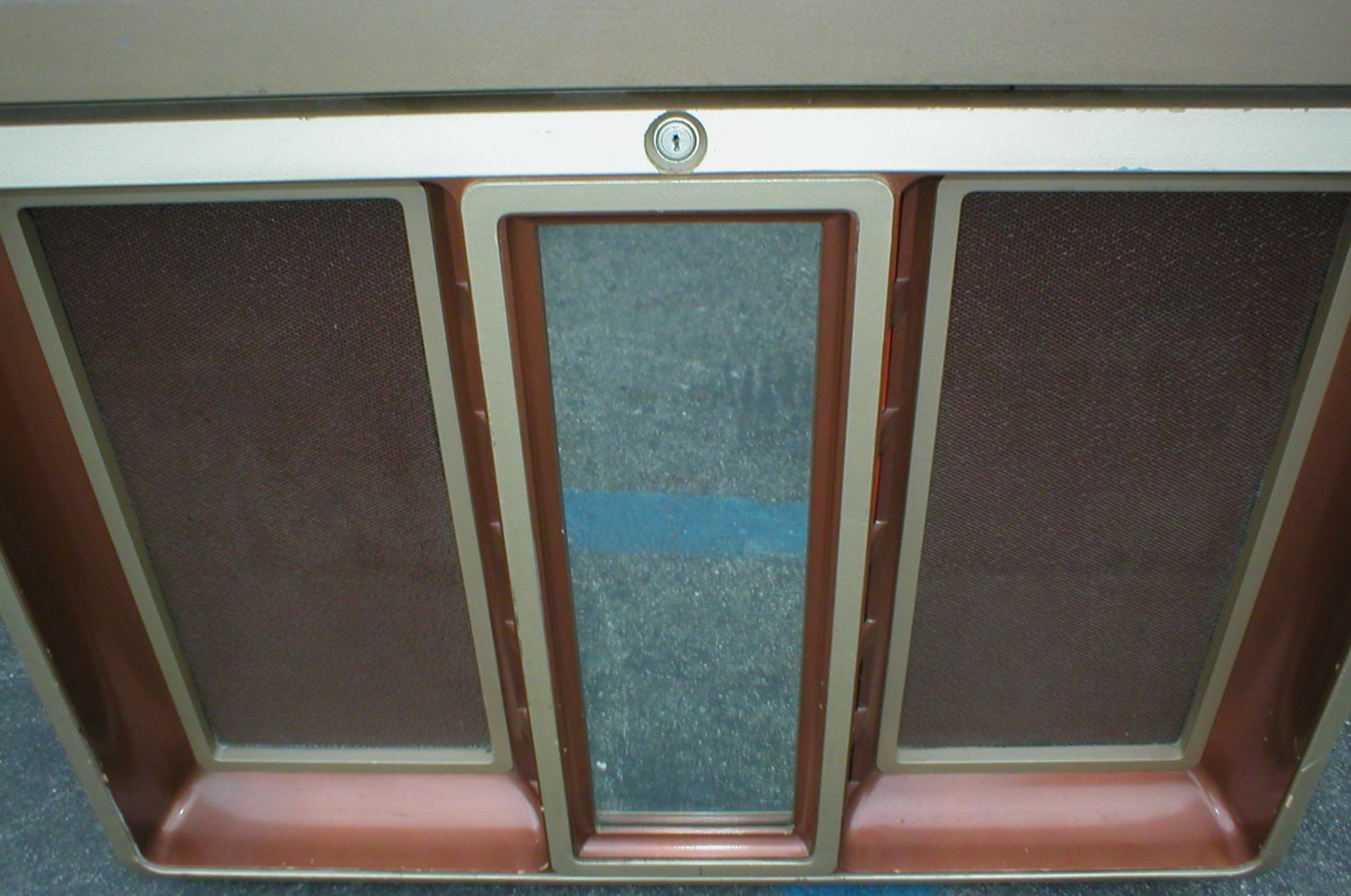 1986 Rowe-AMI "R-90" Jukebox For Sale